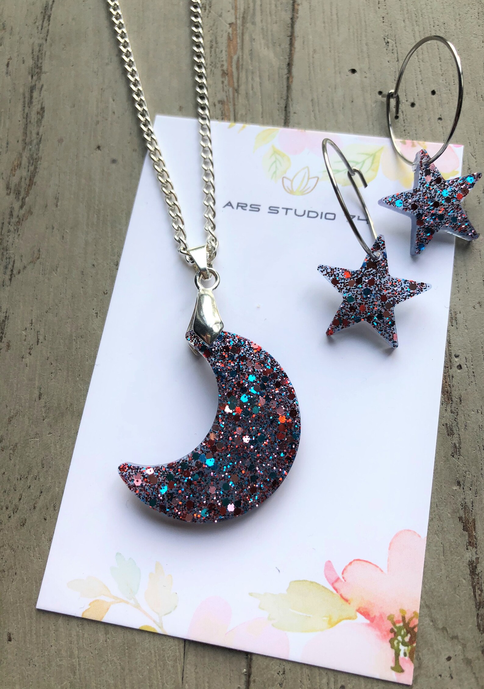 Handmade Resin Moon Necklace and Stars Earrings Set, With Glitter, 2 ...