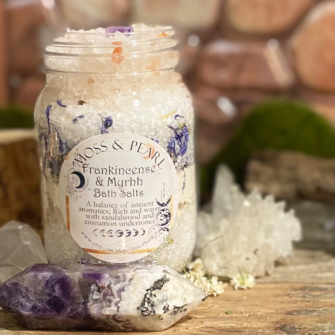 Frankincense & Myrrh Crystal Hydrating Bath Salts - Etsy