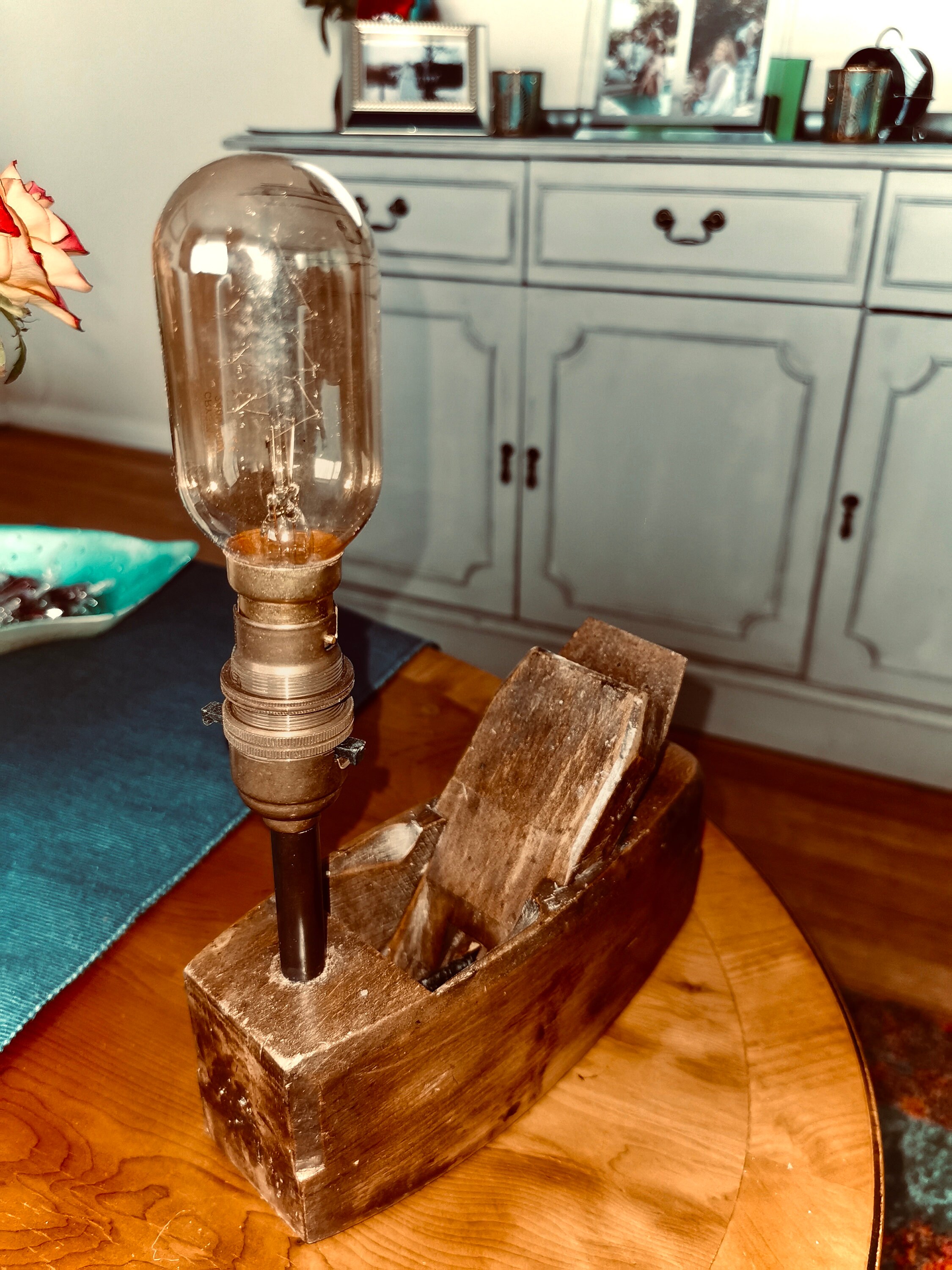 Table lamp , recycled wood plane - Etsy.de