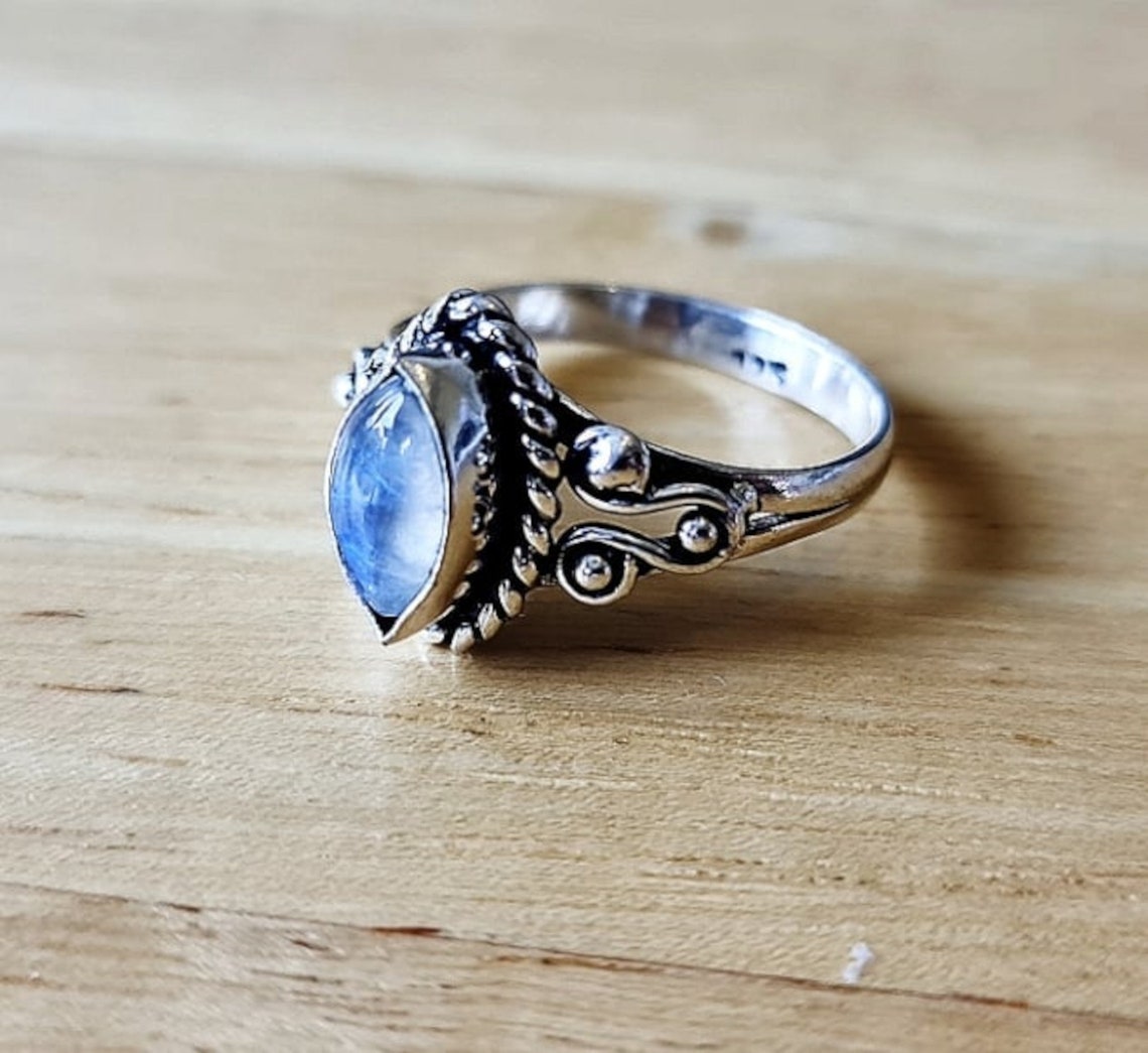 Mermaid Magick Ring BEAUTY & SEDUCTION Ring of Niamh | Etsy