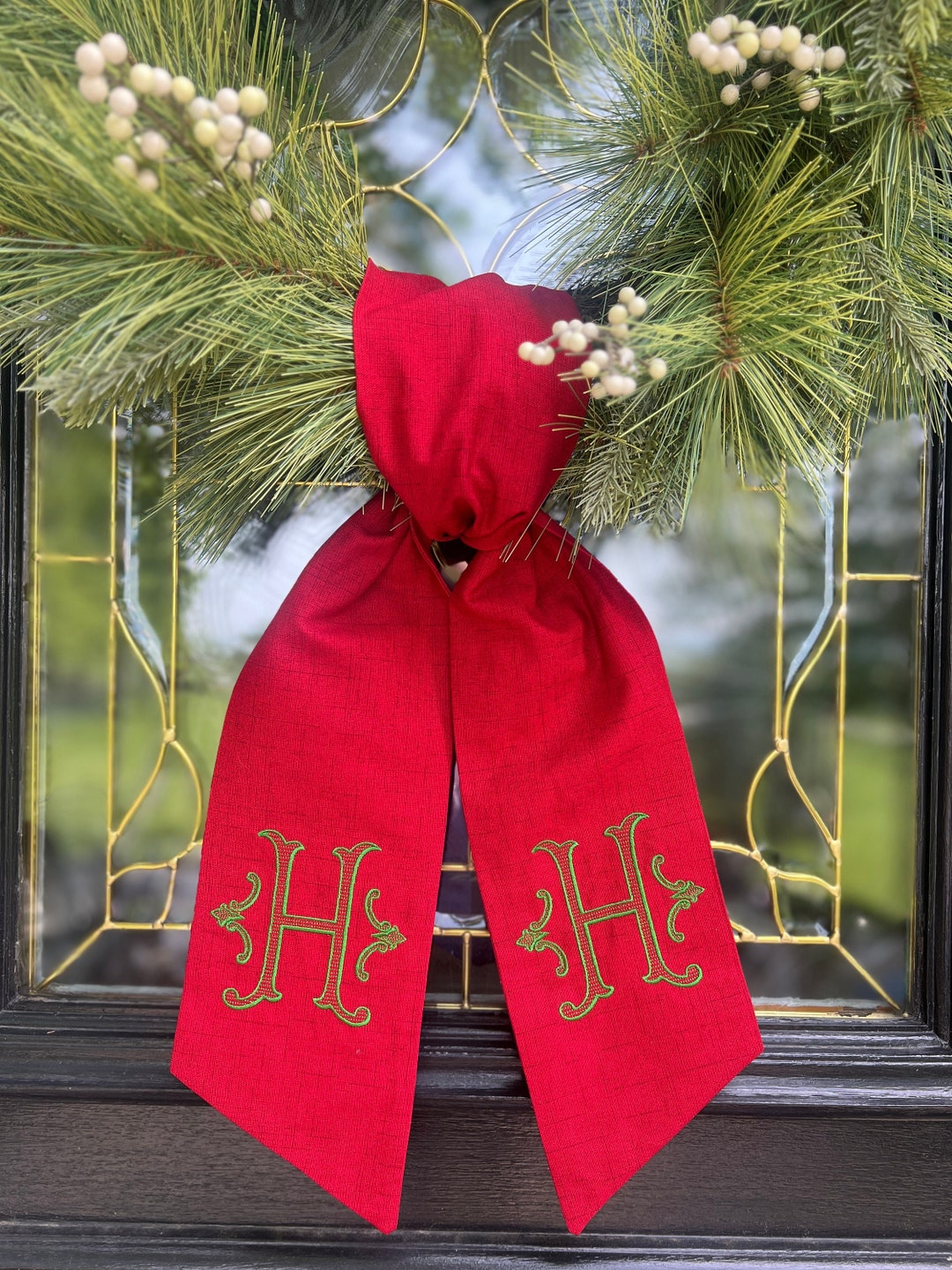 Modern Christmas Wreath Sash With Monogram, Solid Monogram Wreath Bow ...