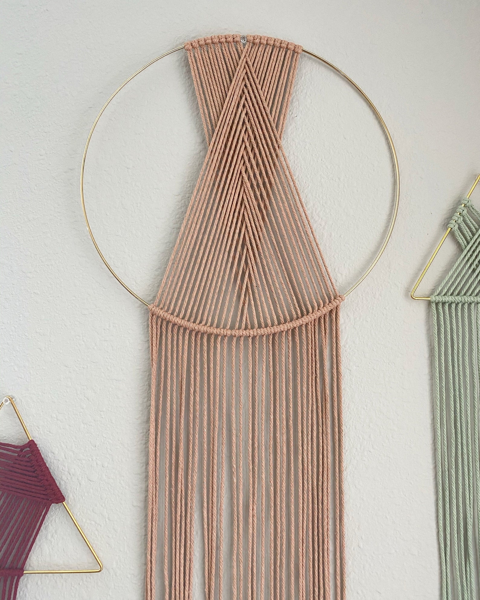 Macrame Pattern Metal Ring Wall Hanging | DIY Modern Boho Hippie ...