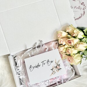 BRIDE TO BE Gift Hamper, Bride Gift, Bride Box, Bridal Shower Gift, Pre ...