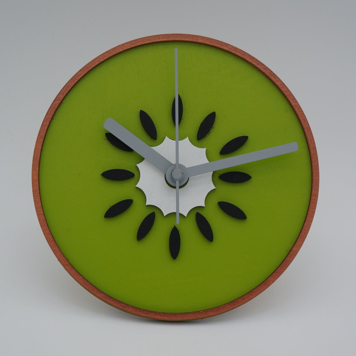 6 Kiwi Countertop/desktop/hangable Clock - Etsy