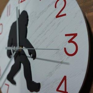 10” Sasquatch Bigfoot Clock - Etsy