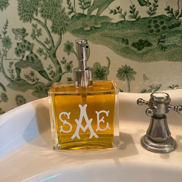 Personalized Soap Dispenser - Etsy