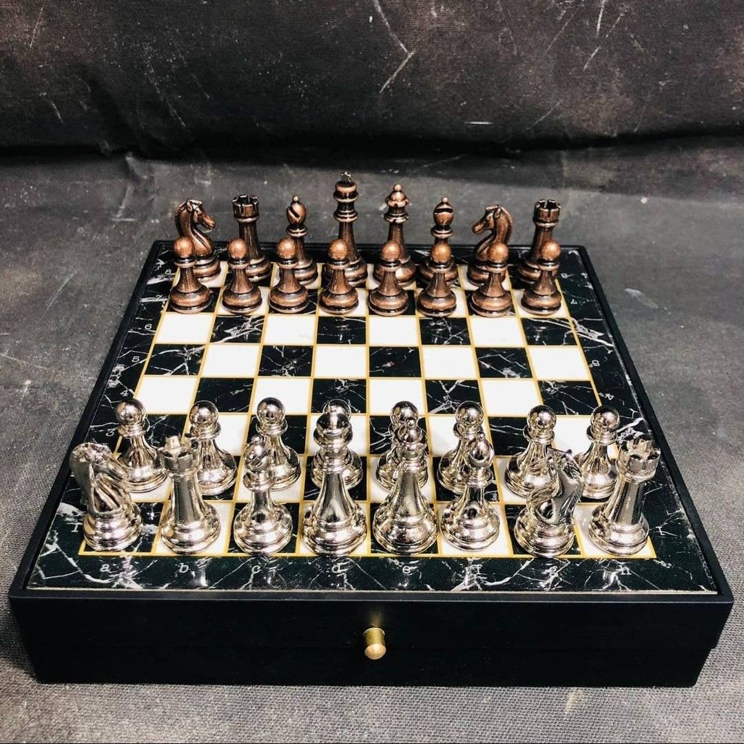 Mini Chess Set W/ Handmade Chess Pieces With Board Wooden Chessboard ...