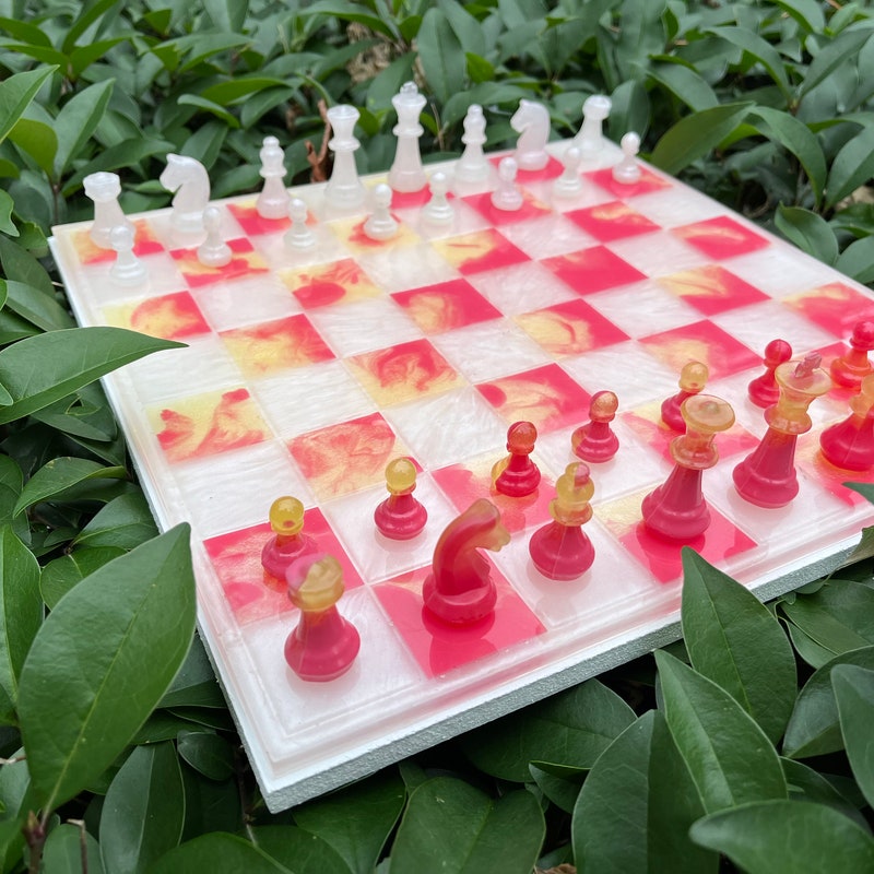Resin Chess Set - Etsy