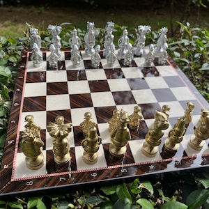 Futurama Chess Set: Handmade Wooden Board With 3D Cartoon Pieces - Etsy