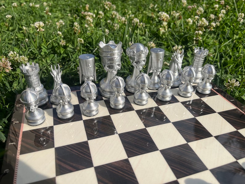 Skull Chess Set W 3D Chess Pieces Death's-head Figures - Etsy