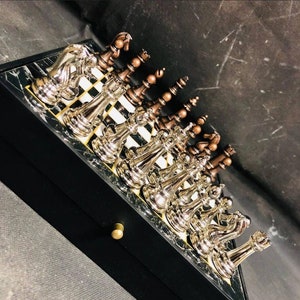 Mini Chess Set W/ Handmade Chess Pieces With Board Wooden Chessboard ...