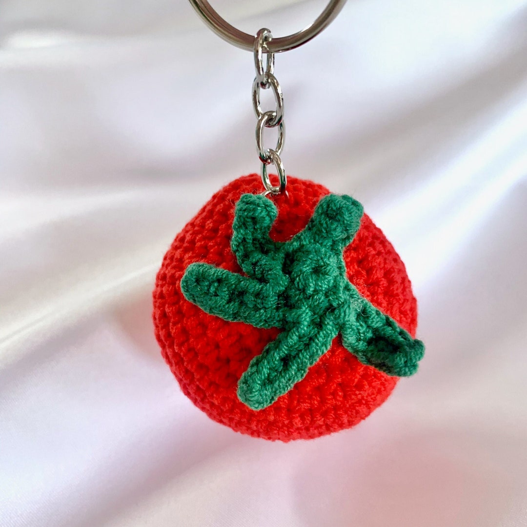 Handmade Tomato Crochet Keychain, Vegetable Key Ring Amigurimi ...