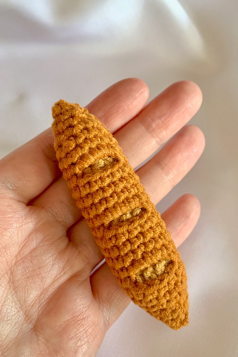 Handmade Baguette Bread Crochet Keychain, Pastry Key Ring Amigurimi ...