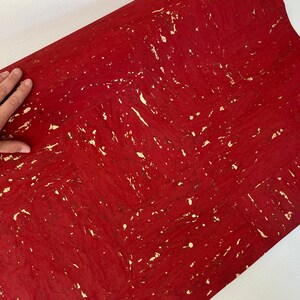 Natural Cork Wallpaper Red Color With Gold Streaks Grasscloth Unpasted ...