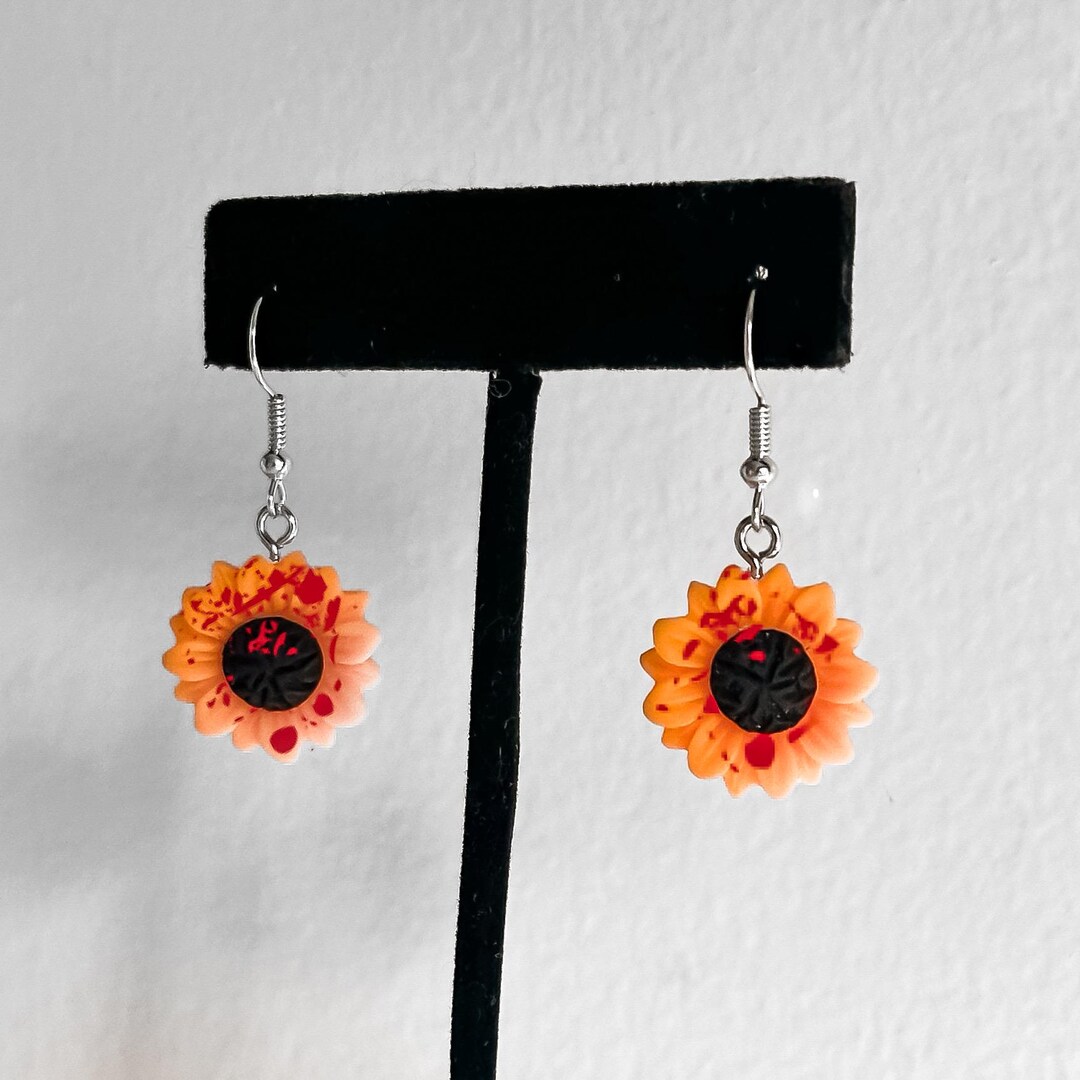 Terrifier Art the Clown Inspired Daisy Earrings Horror Halloween Flower ...