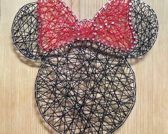Mickey & Minnie on a Beach String Art Sign - Etsy