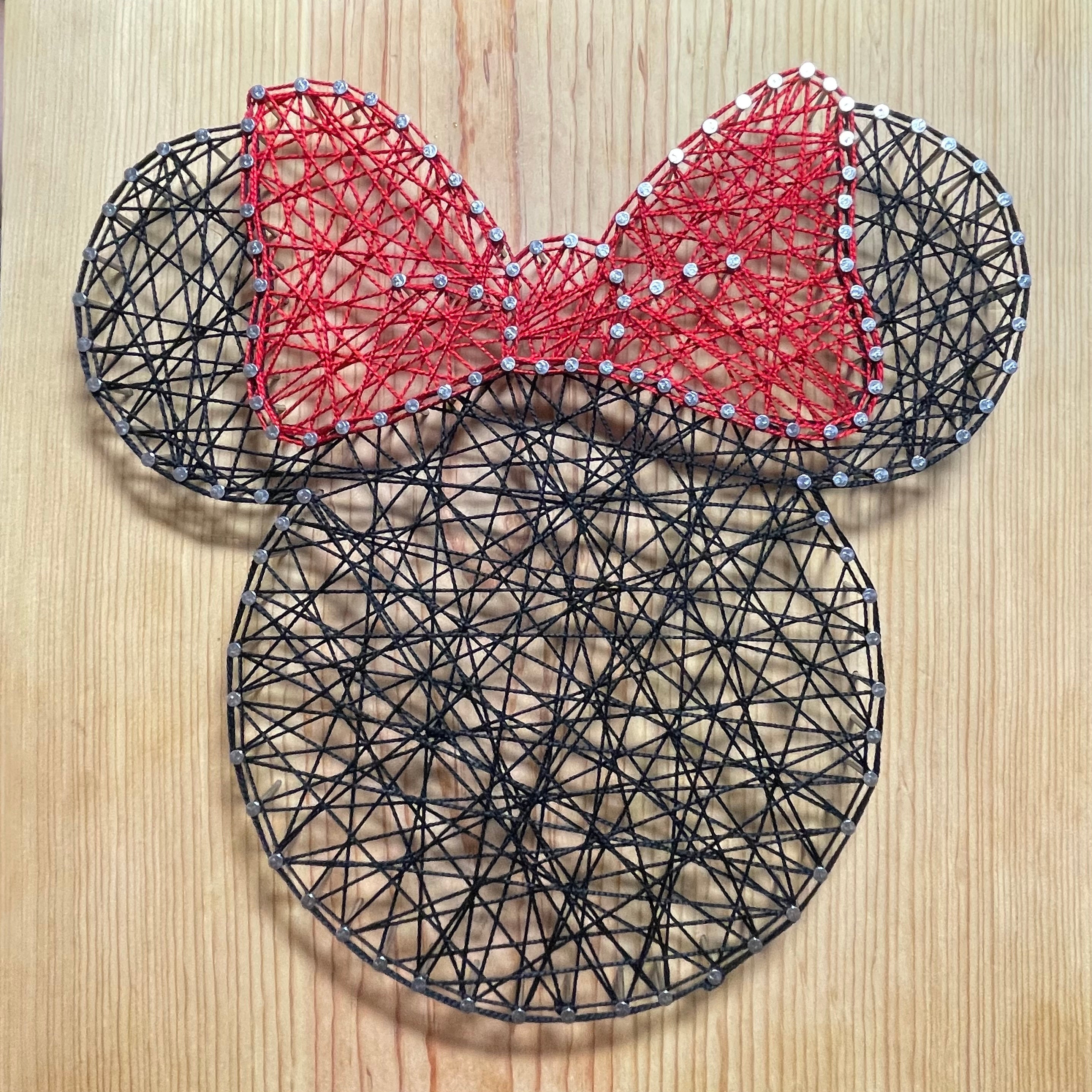 Minnie Mouse String Art - Etsy
