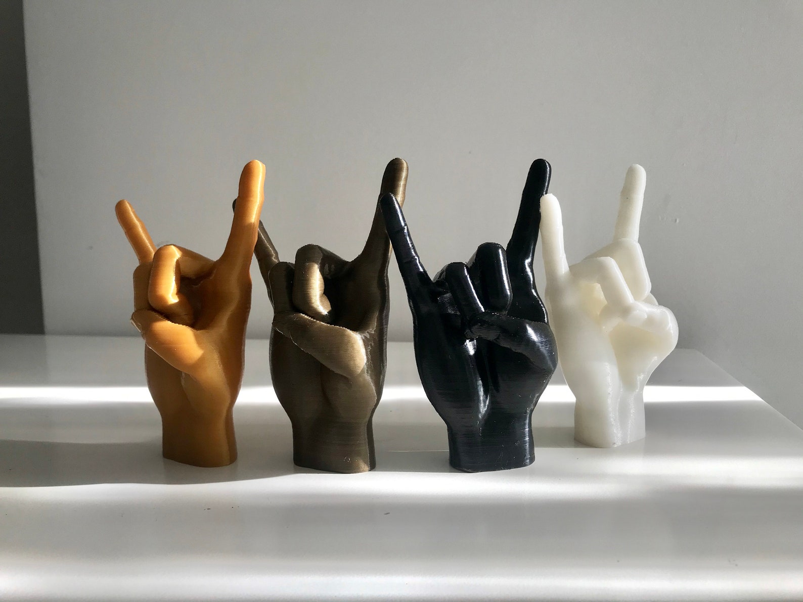 Rock on Hand, Rock and Roll, Devils Horn, Hand Statue, Sign of the ...