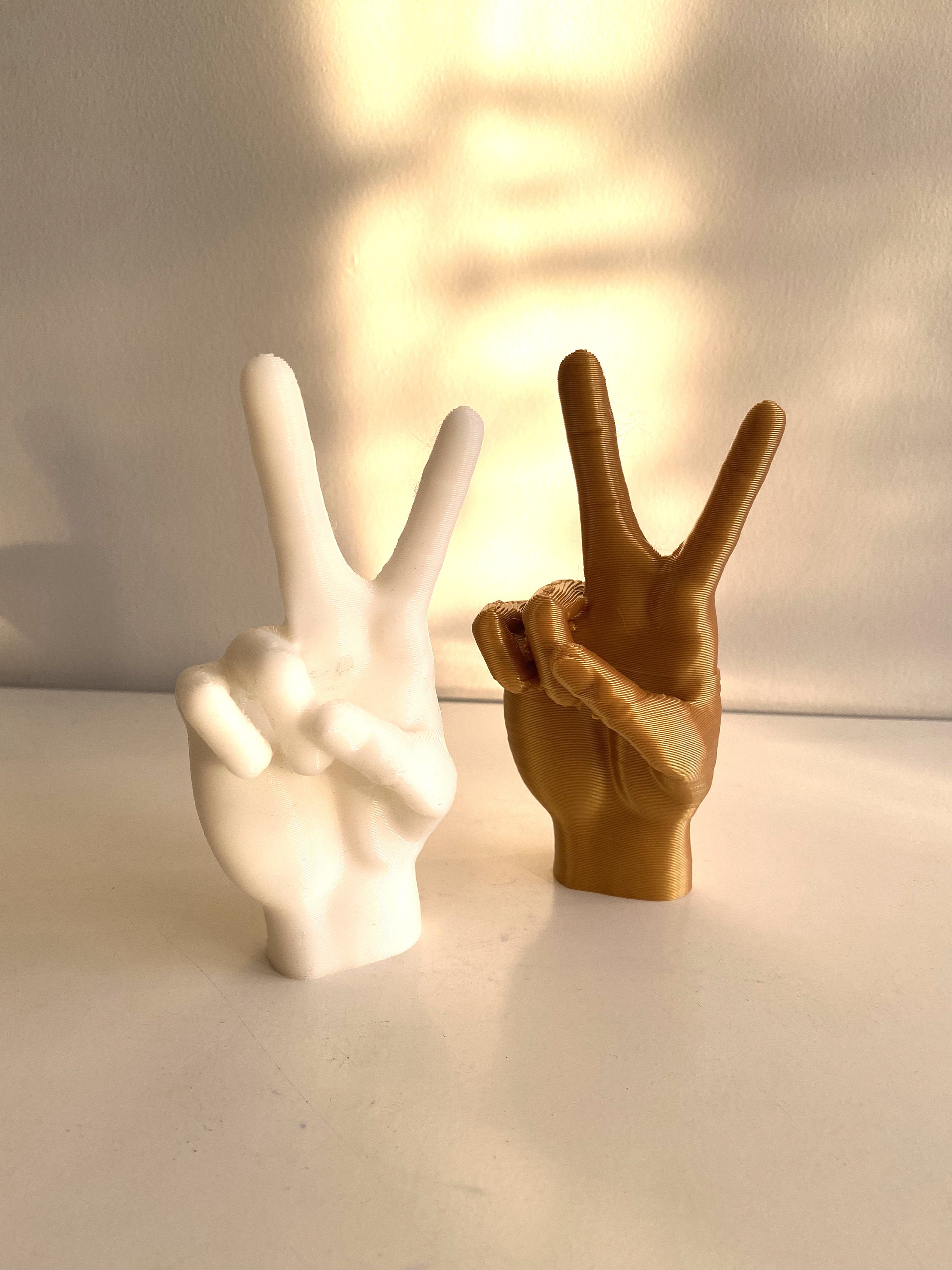 Peace Hand Sign, Victory Hand Statue, Hand Sculpture, 3D Printed ...