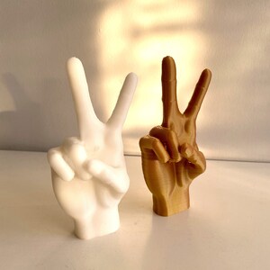 Peace Hand Sign, Victory Hand Statue, Hand Sculpture, 3D Printed ...