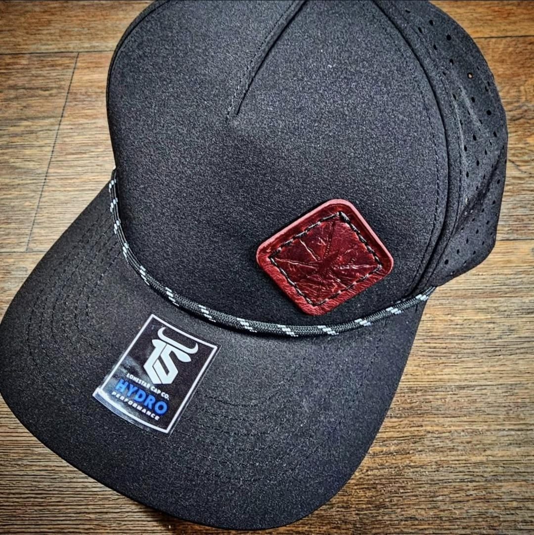 Lusca Leather Compass Rose Snapback - Etsy
