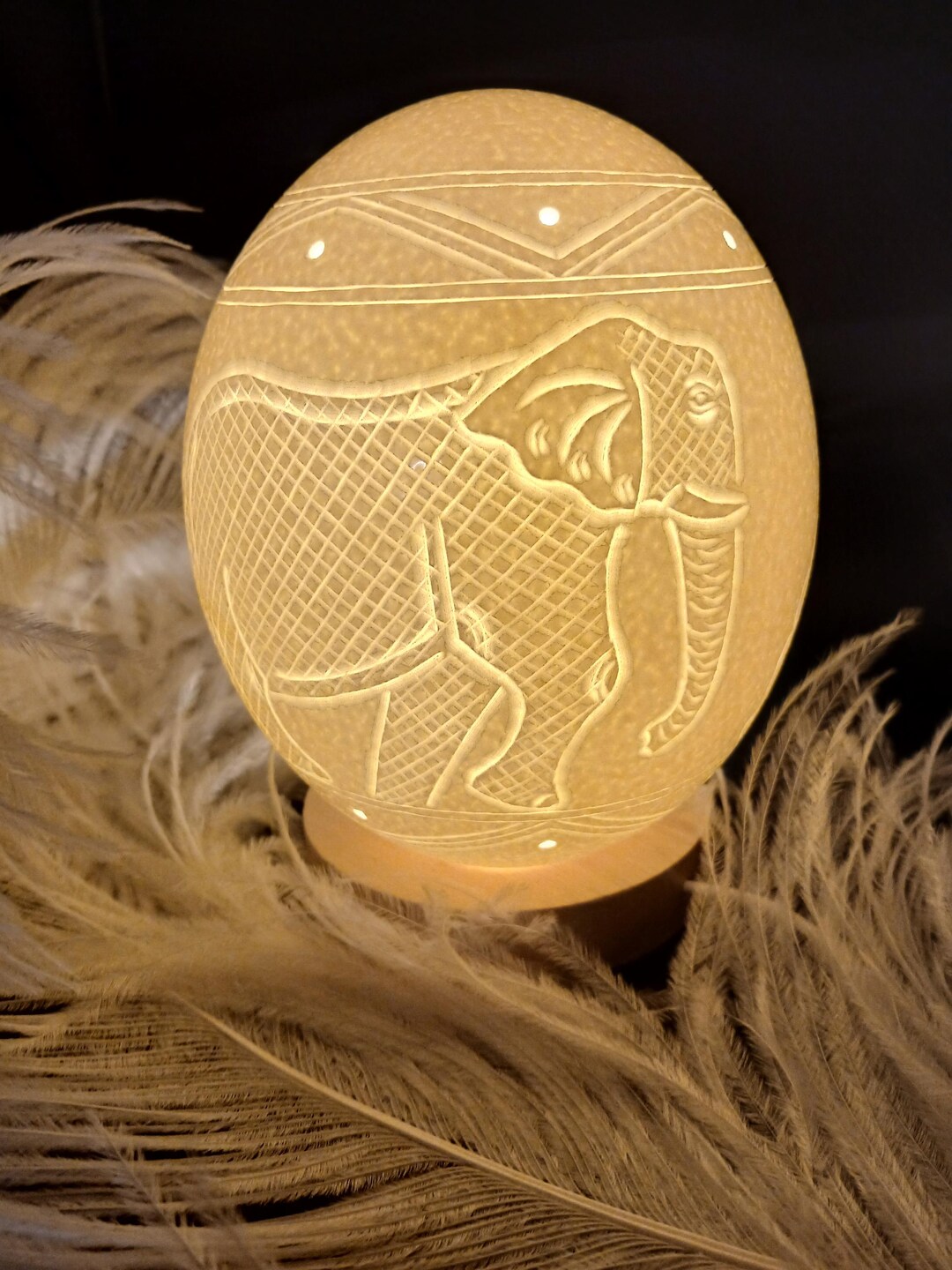 3 Elephants African Safari Ostrich Egg Lamp- Either Multicolour/white ...