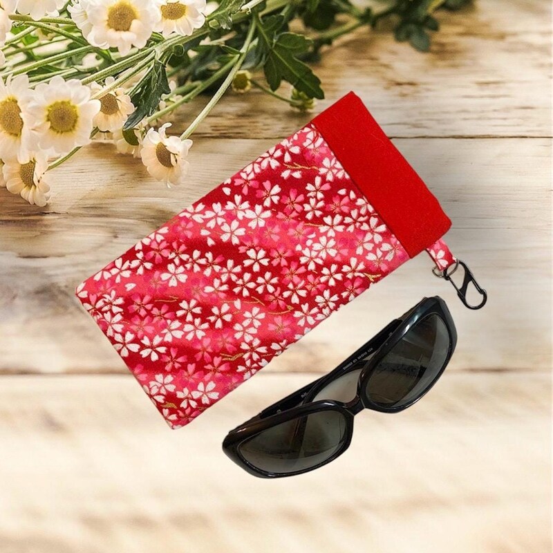 Eyeglass Case That Attaches to Purse - Etsy