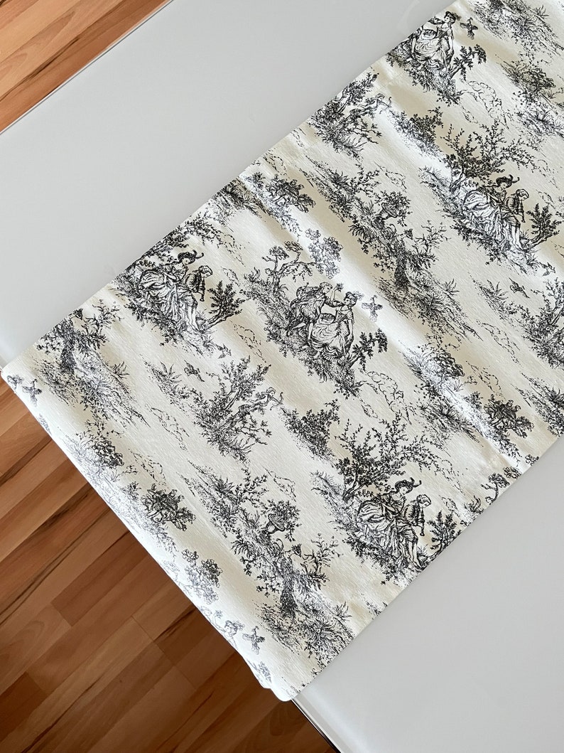 Black and White Toile Table Runner, Kitchen Table Runner, Vintage Table ...