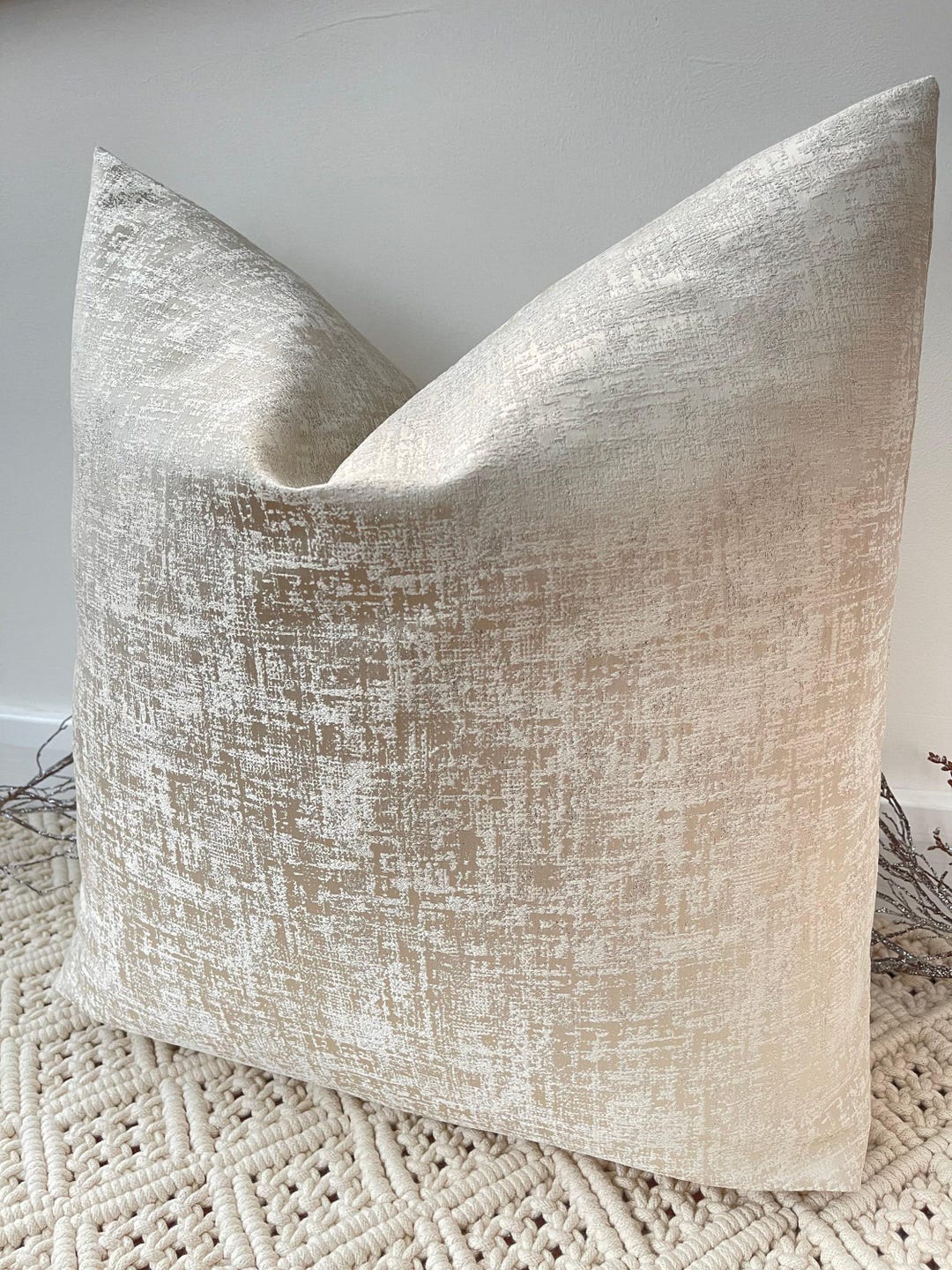 Luxury Cream Textured Sparkly Effect Cushion Pillow Cover for Sofa Bed ...