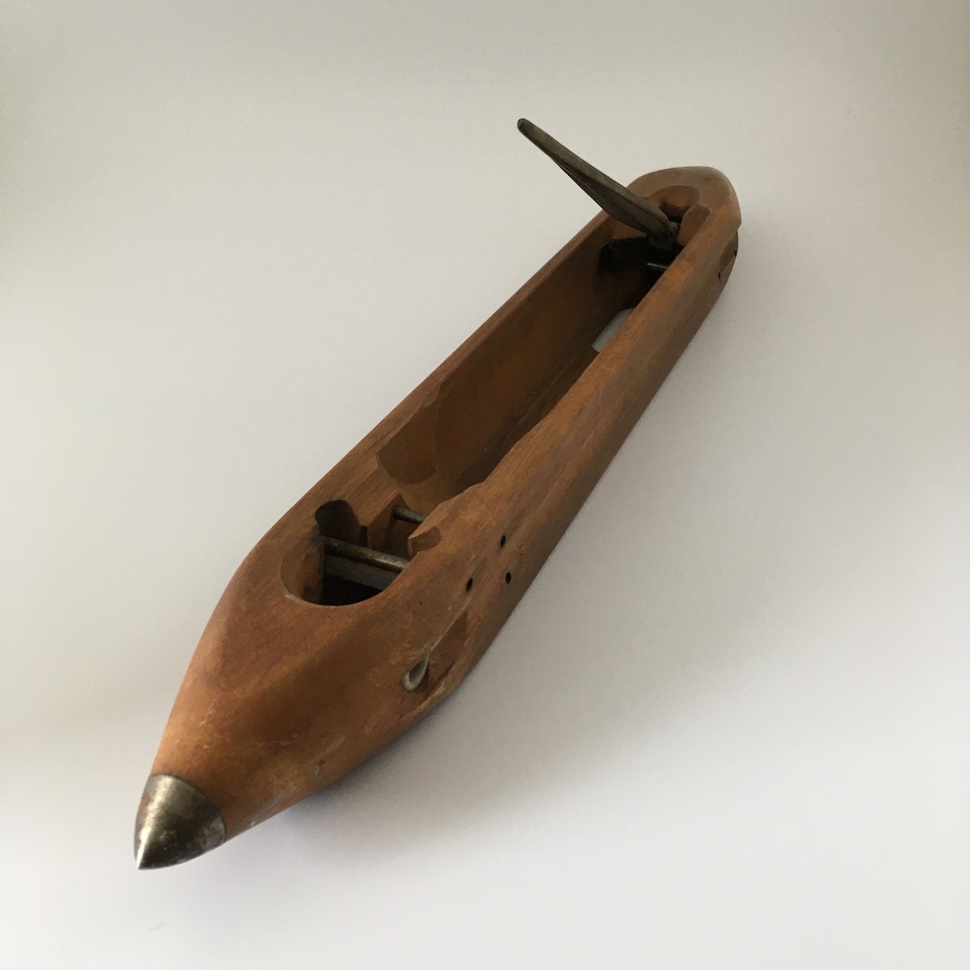 Vintage Boxwood Loom Shuttle: Industrial Weaving Bobbin With Steel Tips ...