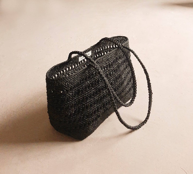 Handmade Crochet Raffia Tote Bag: Renee Basket Bag - Etsy