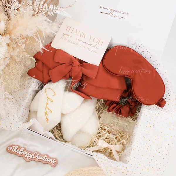 Bridesmaid Box With Robe and Slippers - Etsy