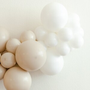 In the Buff Neutral Balloon Garland Kit With Mocha Cameo Pale Sand ...
