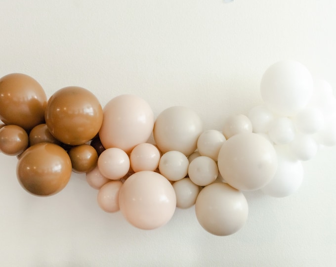 In the Buff Neutral Balloon Garland Kit With Mocha Cameo Pale - Etsy