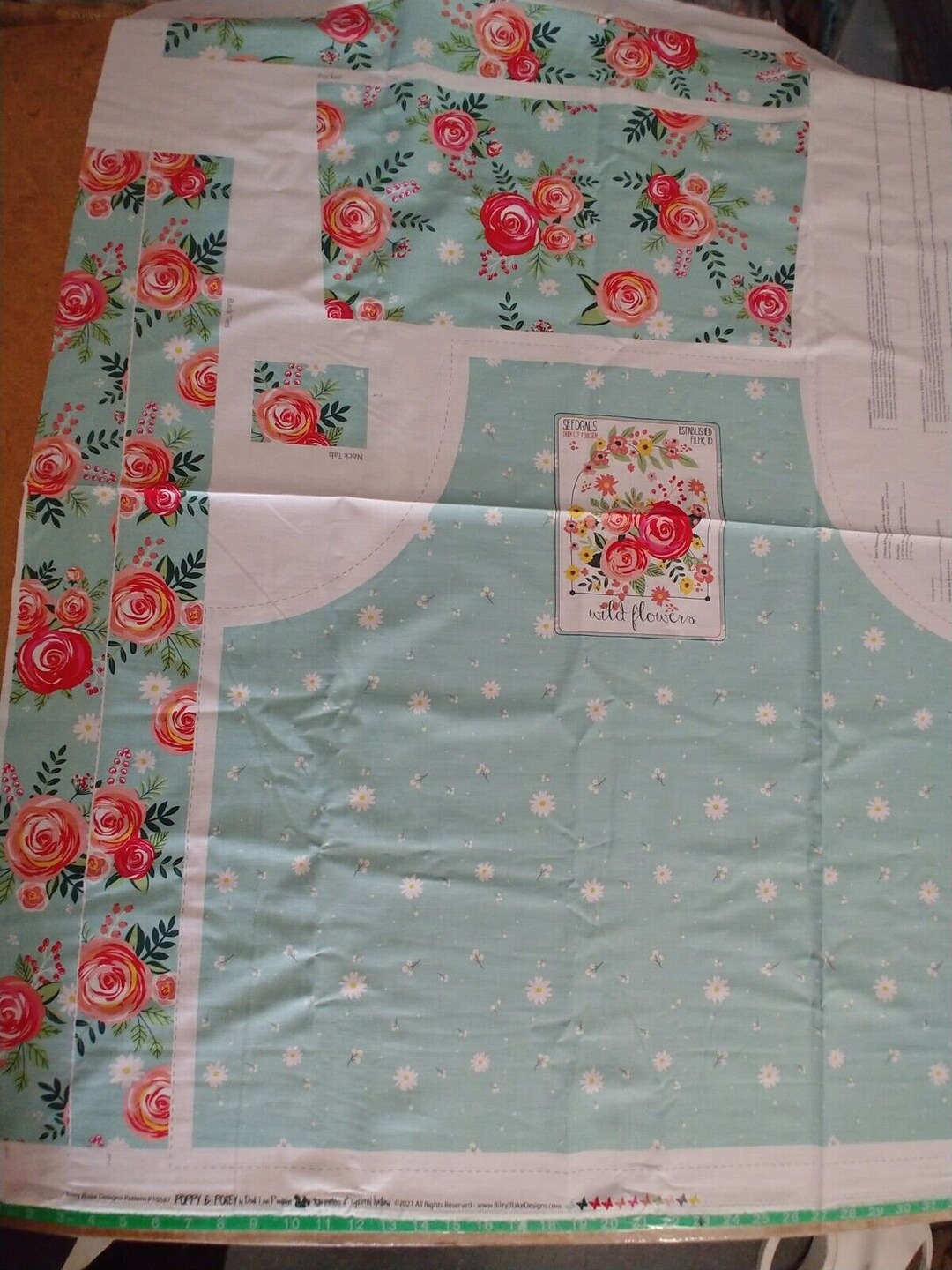 Panel - Garden Apron - Mint - POPPY & POSEY - by Dodi Lee Poulsen ...
