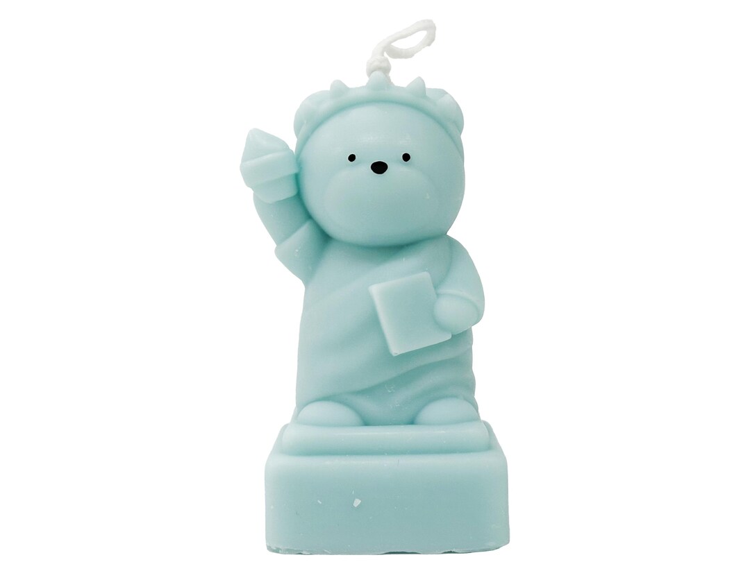 Statue of Bear-ty Candle – Cute Handmade Soy Wax Bear Candle, White ...