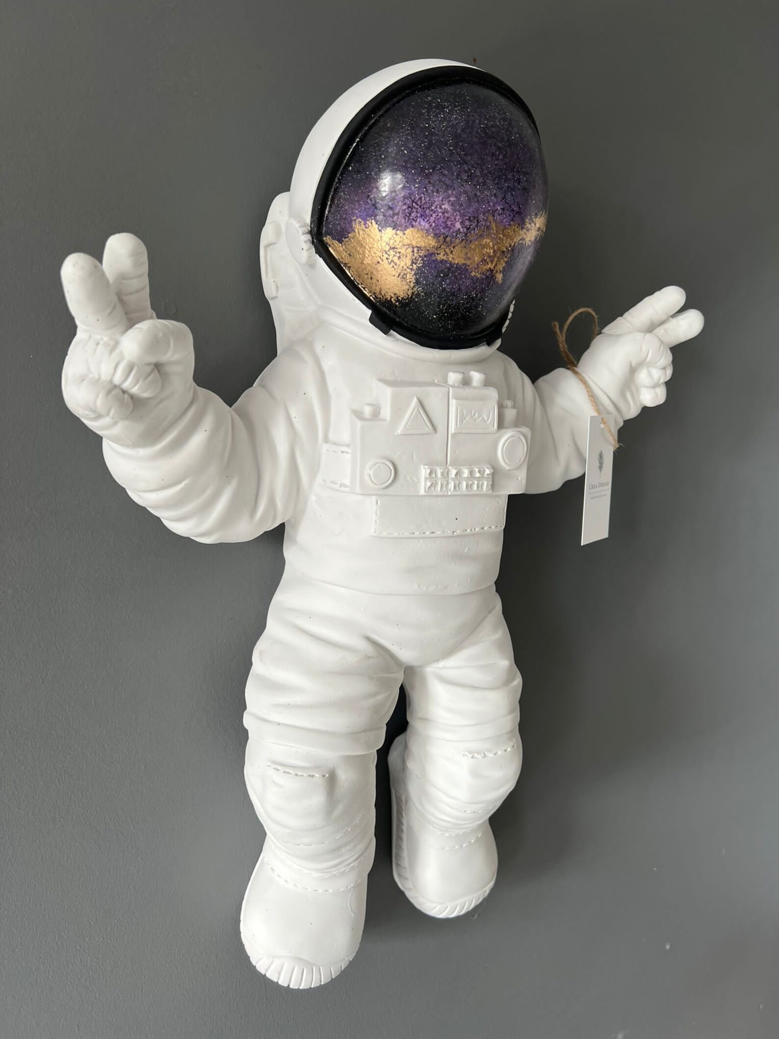 Spaceman İn Space Wall Statue, Special Gift, Contemporary Art, Modern ...