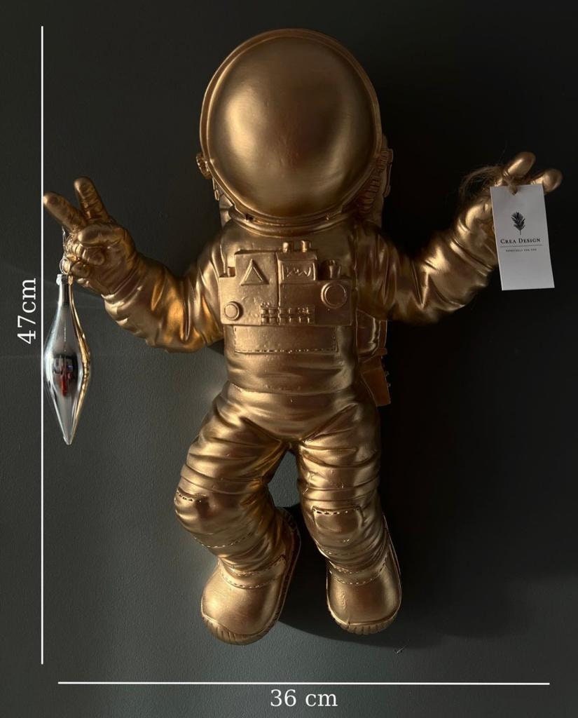 Spaceman Wall Statue, Gift, Contemporary Art, Modern Statues, Pop Art ...