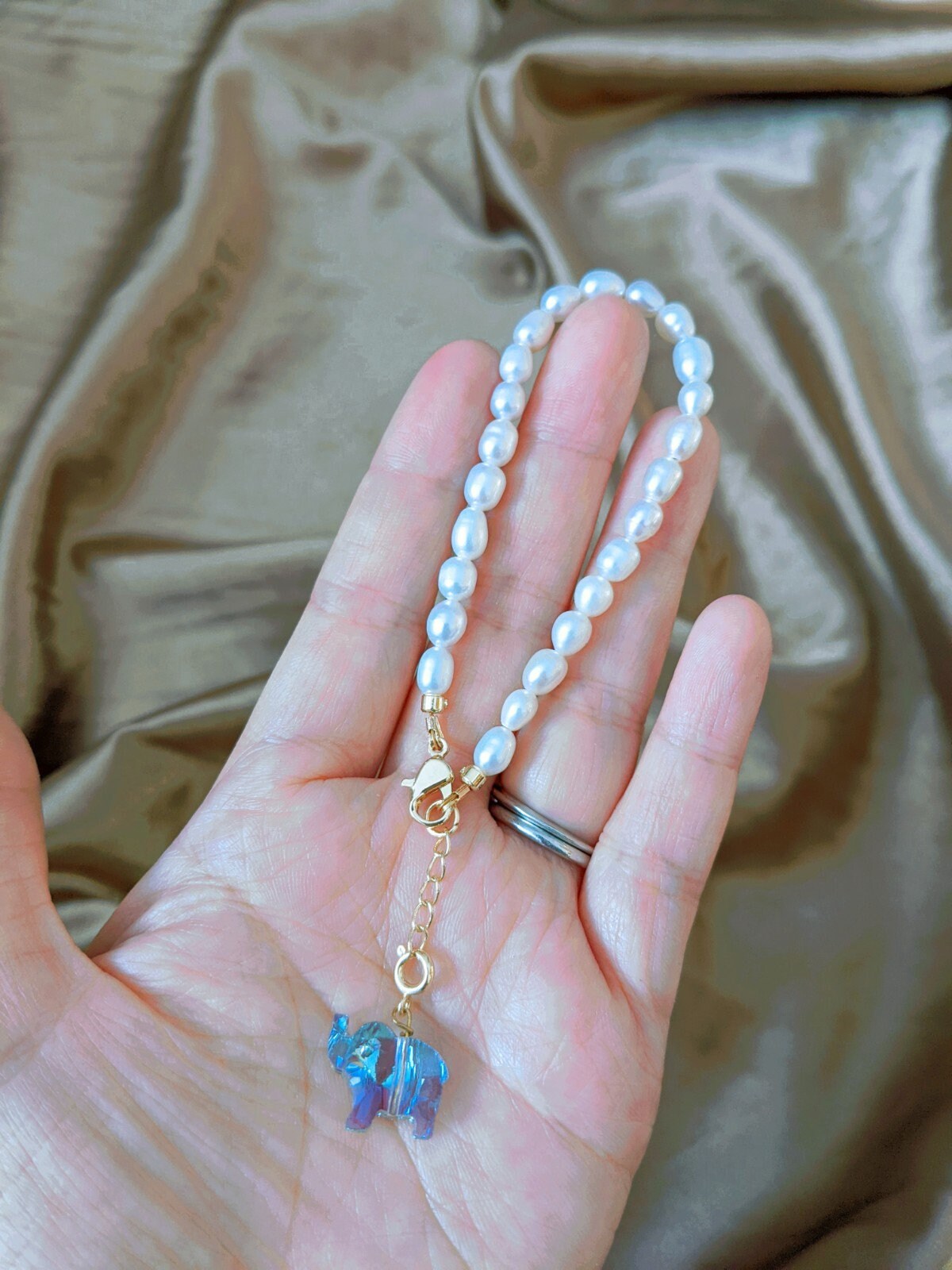 Elephant Bracelet Freshwater Pearl and Elephant Charm - Etsy