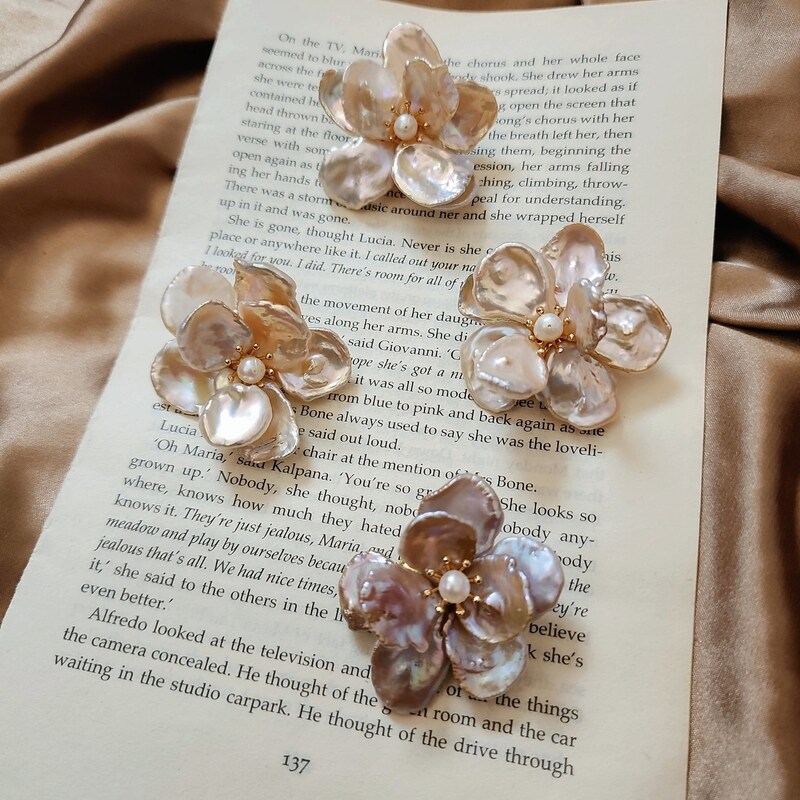 Flower Brooch - Etsy