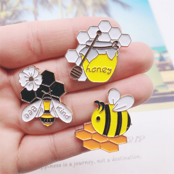 Bee Enamel Pin - Etsy