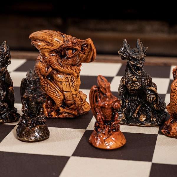 Dungeons and Dragons Chess Set - Etsy
