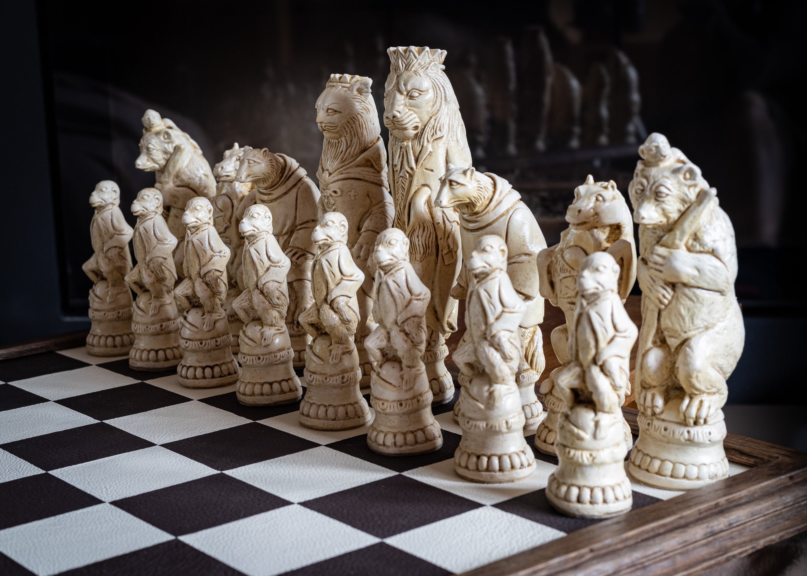 Made to Order Chess Set Reynard the Fox Design in a Stone - Etsy UK