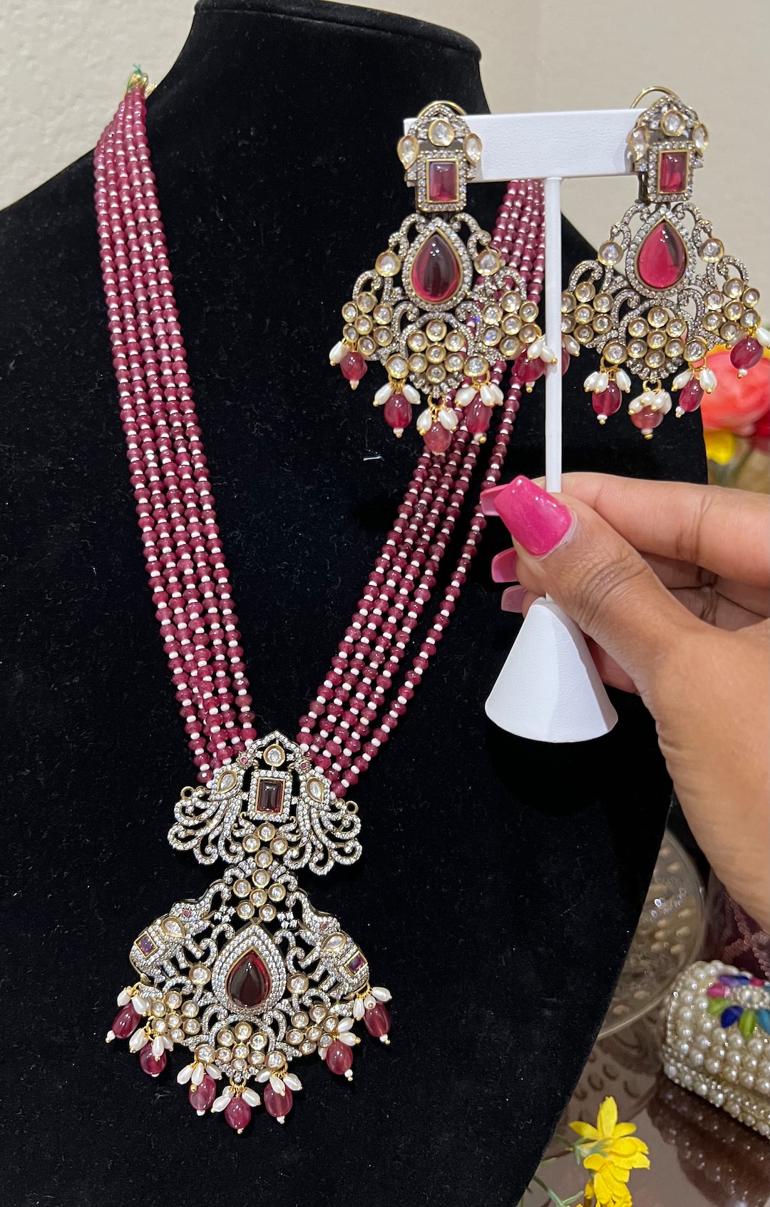 Premium High Quality Grand Looking Victorian Long Mala With and With ...