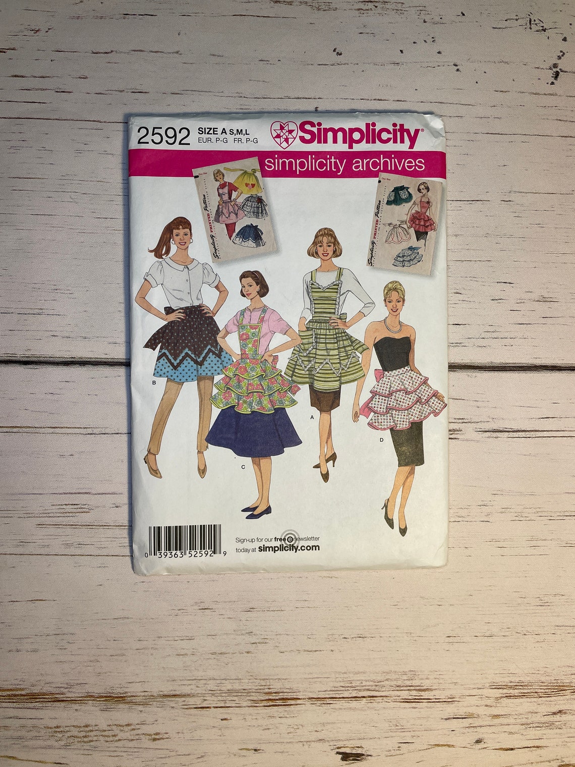 Simplicity 4239 - Girls Sizes 3-8 - Factory Folded Wizard of Oz Costume ...