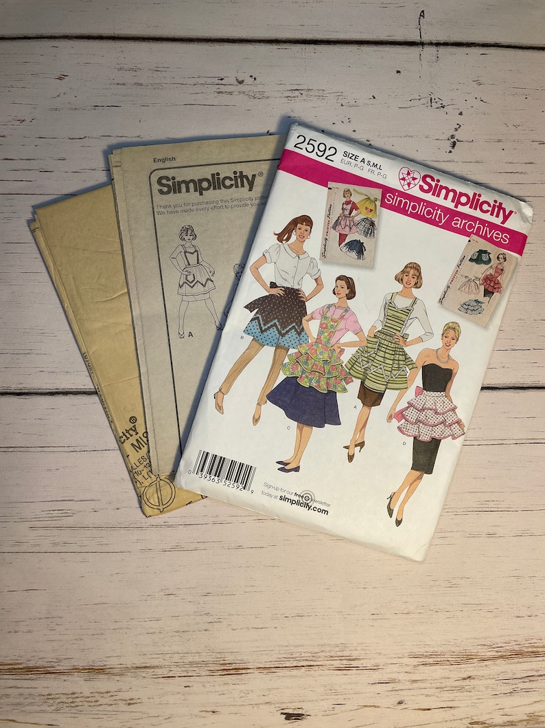 Simplicity 4239 - Girls Sizes 3-8 - Factory Folded Wizard of Oz Costume ...