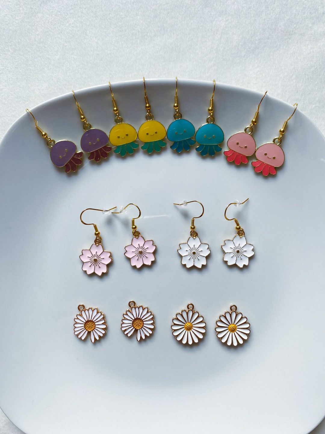 Small Cute Octopus/daisy/cherry Blossom Dangle Earrings,ocean Animal ...