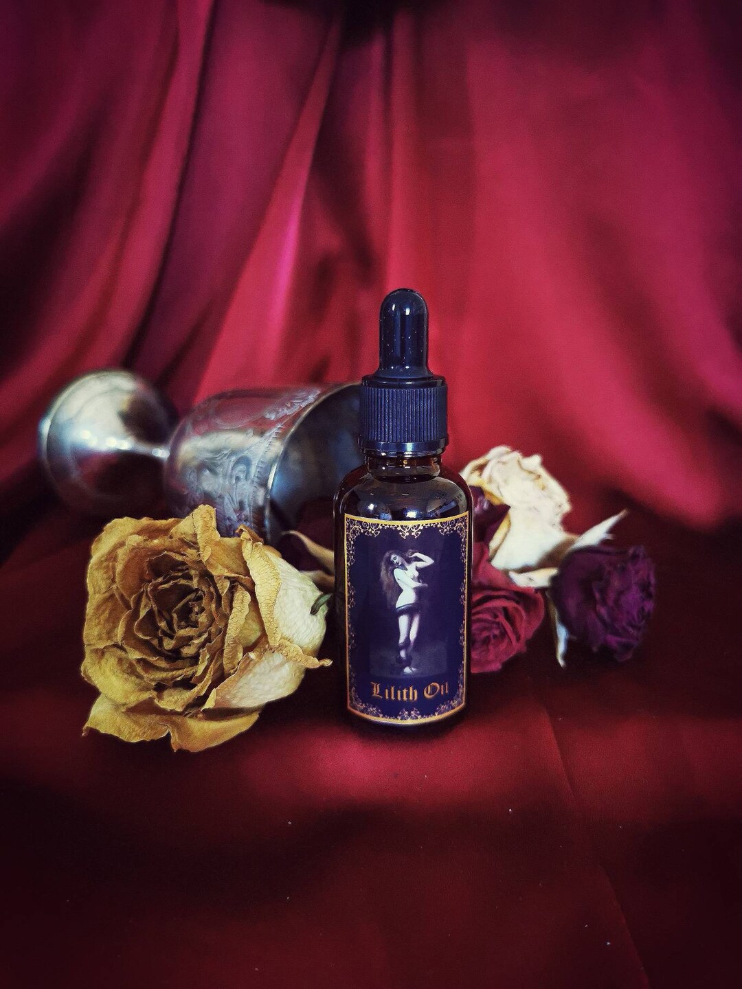 LILITH Oil Lilith Ritual Oil Lilith Candle Dressing Oil Lilith Altar ...