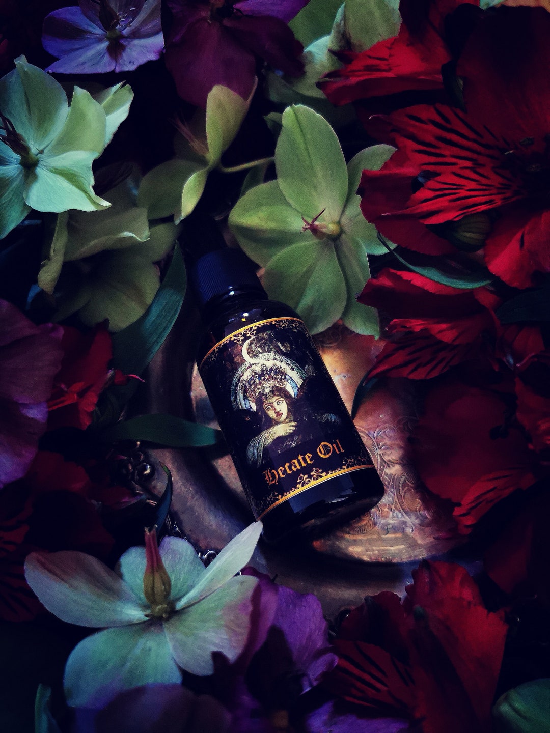 HECATE Ritual Oil Hecate Oil HEKATE Ritual Oil Hecate Altar Hecate ...
