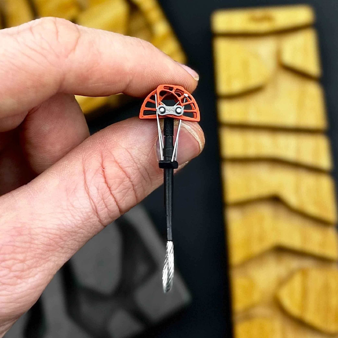 Climbing Cam Keychain – Aluminum Miniature Climbing Gear for Rock ...